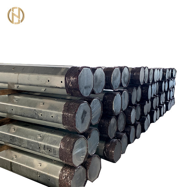 8 Sisi Tiang Baja Tubular 10.5M 35FT Tiang Utilitas Baja 300daN 3KN Q460